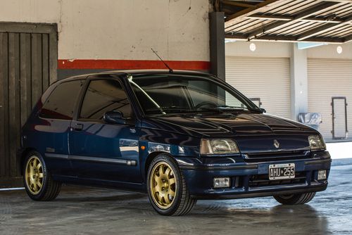 5 Hottest Hatchbacks of the 1990s That Need to Make a Comeback - Jim ...