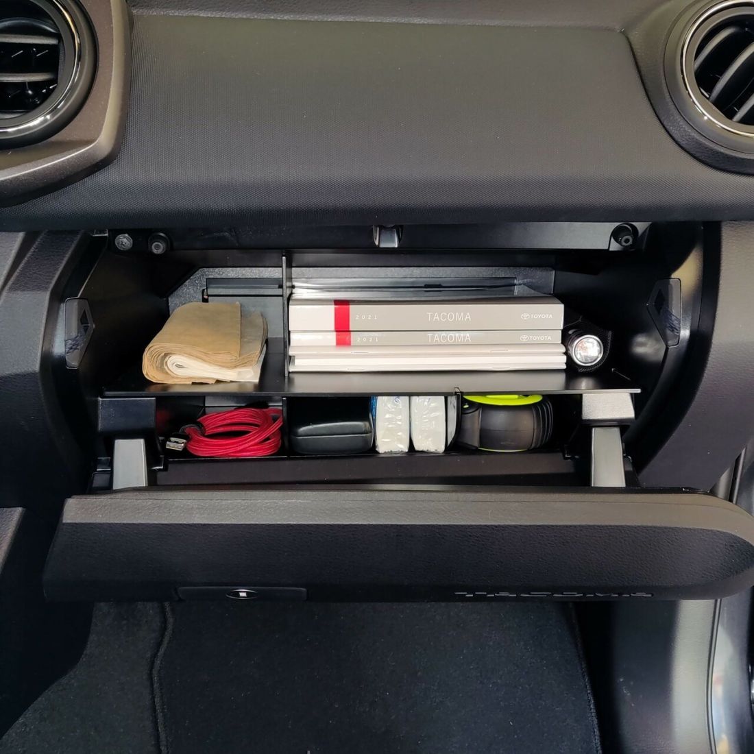 5 Easy Ways to Keep Your Car Interior Clean and Serene - Car Planet