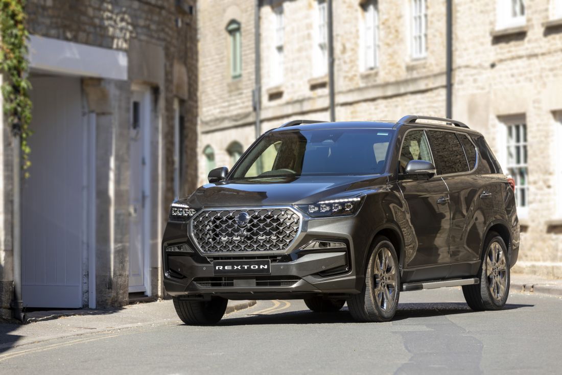 Best Cars for Towing: Find Your Perfect Tow Car - Our Car Ltd