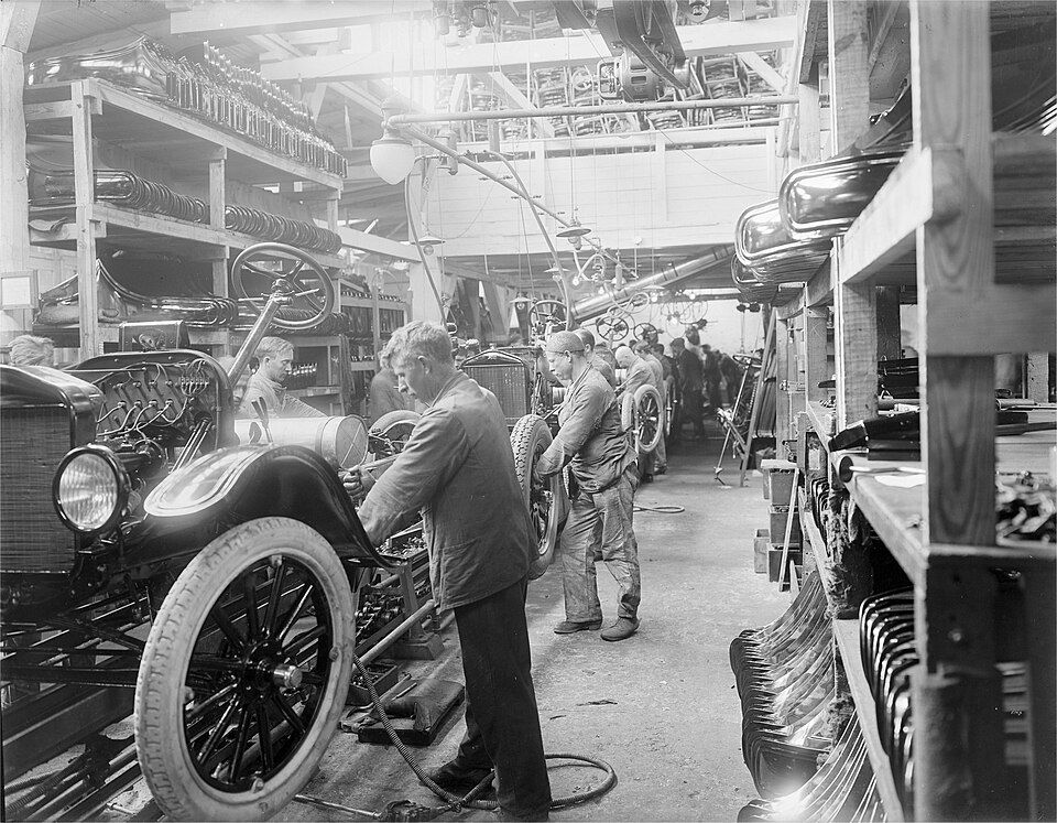 How Ford’s Assembly Line Changed the World Forever - Dace Motor Group