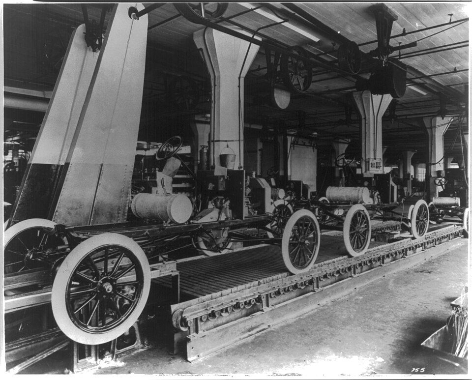 How Ford’s Assembly Line Changed the World Forever - Dace Motor Group