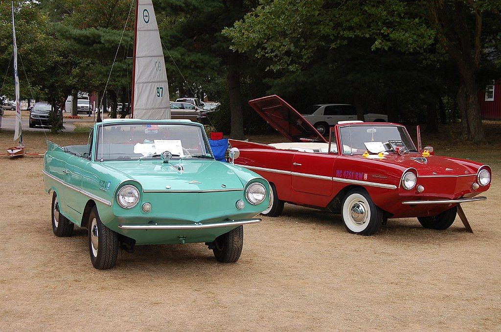 The Car That Could Drive on Water - Amphibious Vehicle Experiments ...