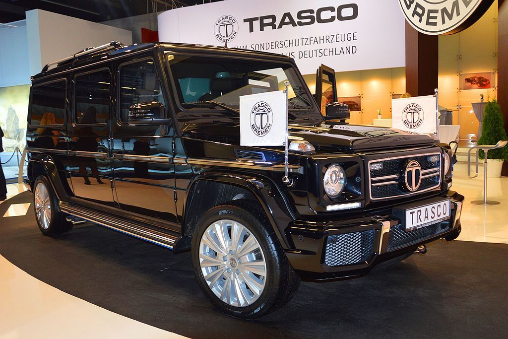 The Heaviest Cars Ever Built: From Land Yachts to Armoured Beasts ...