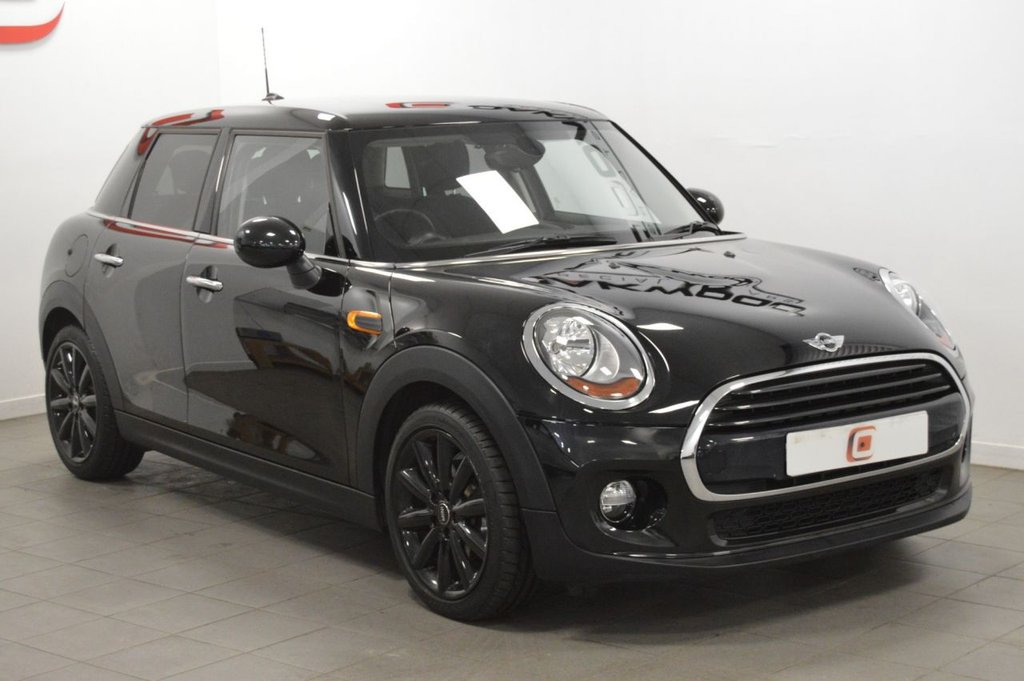 2016 MINI Hatch Cooper 1.5 Cooper D 3D Auto 114 BHP