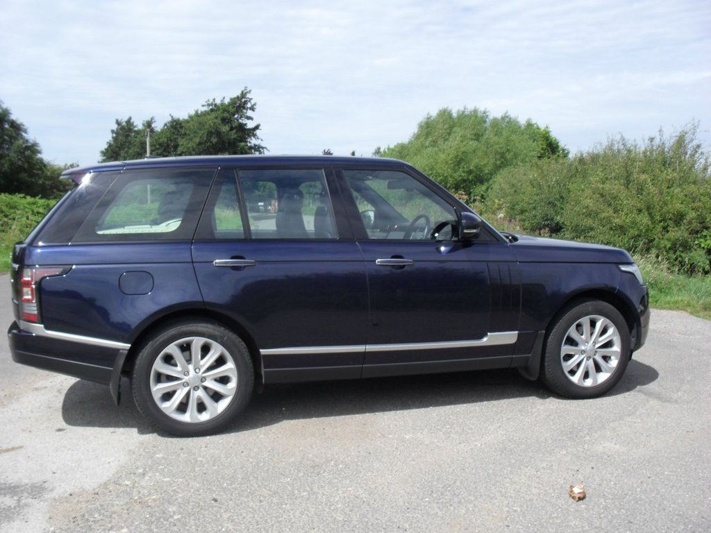 Land Rover Range Rover 3.0 Tdv6 Vogue SE 5D 258 BHP