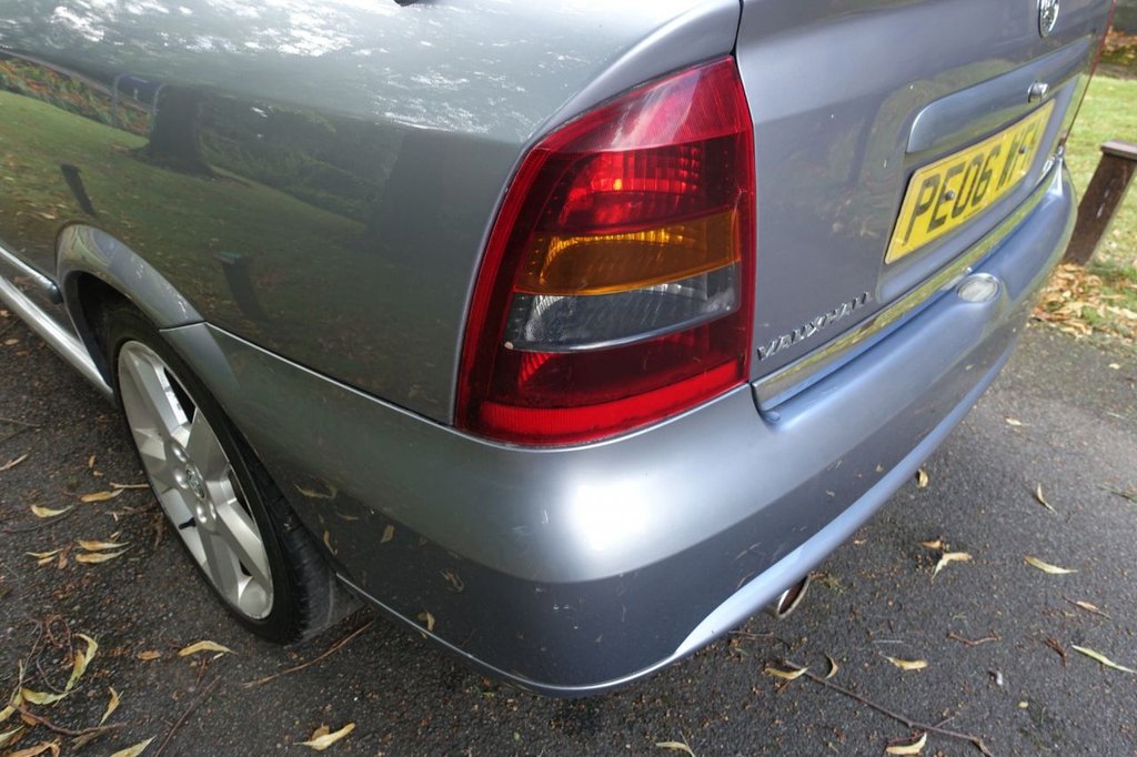 2006 Vauxhall Astra 1.8 Exclusive 16v 2D 125 BHP