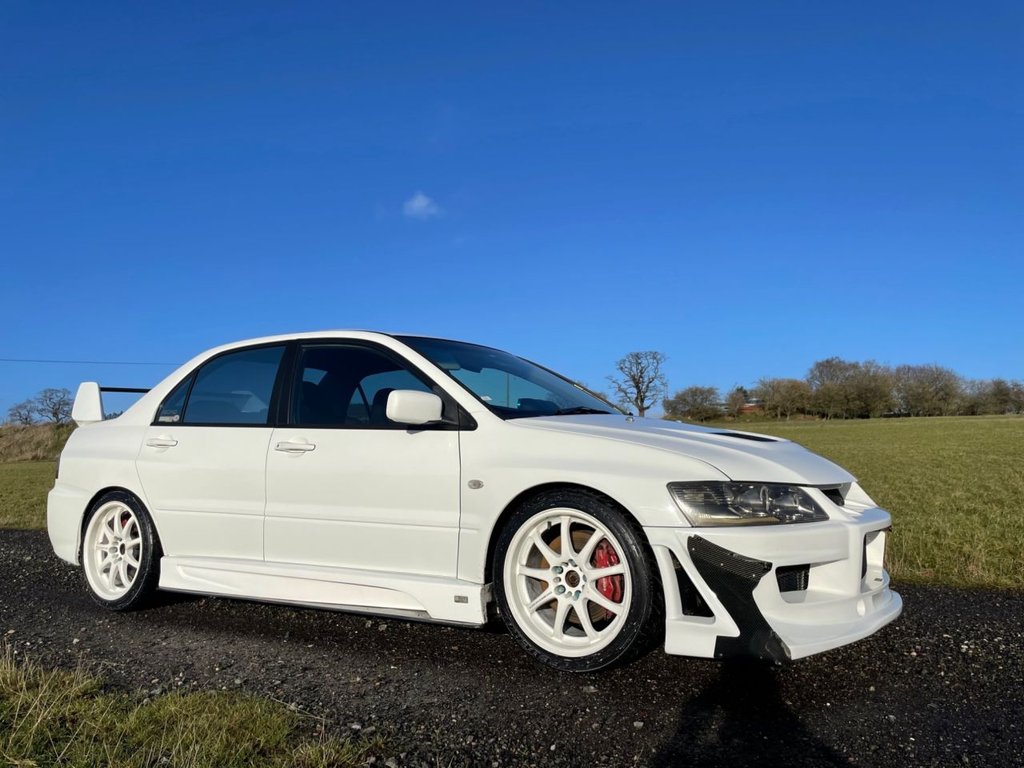 Lancer Evolution Ix White