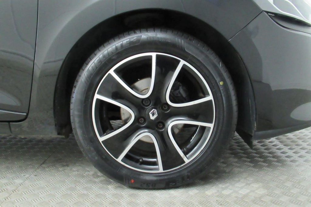 2014 Renault Clio 1.1 Dynamique Medianav 5D 75 BHP