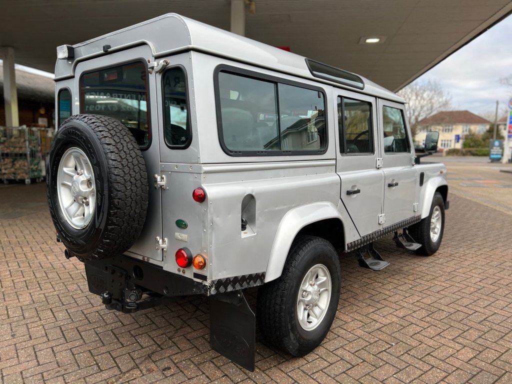 2006 Land Rover Defender 110 Td5 Silver Limited Model