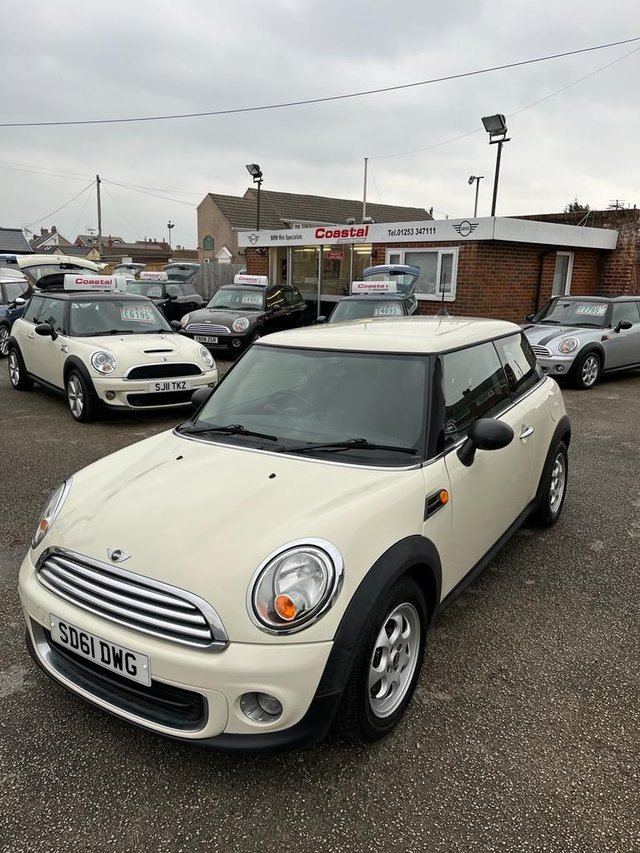 Used MINI cars for sale. MINI Dealer Lancaster | Coastal Racing
