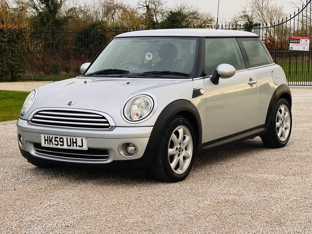 2010 MINI Hatch One One £4,990