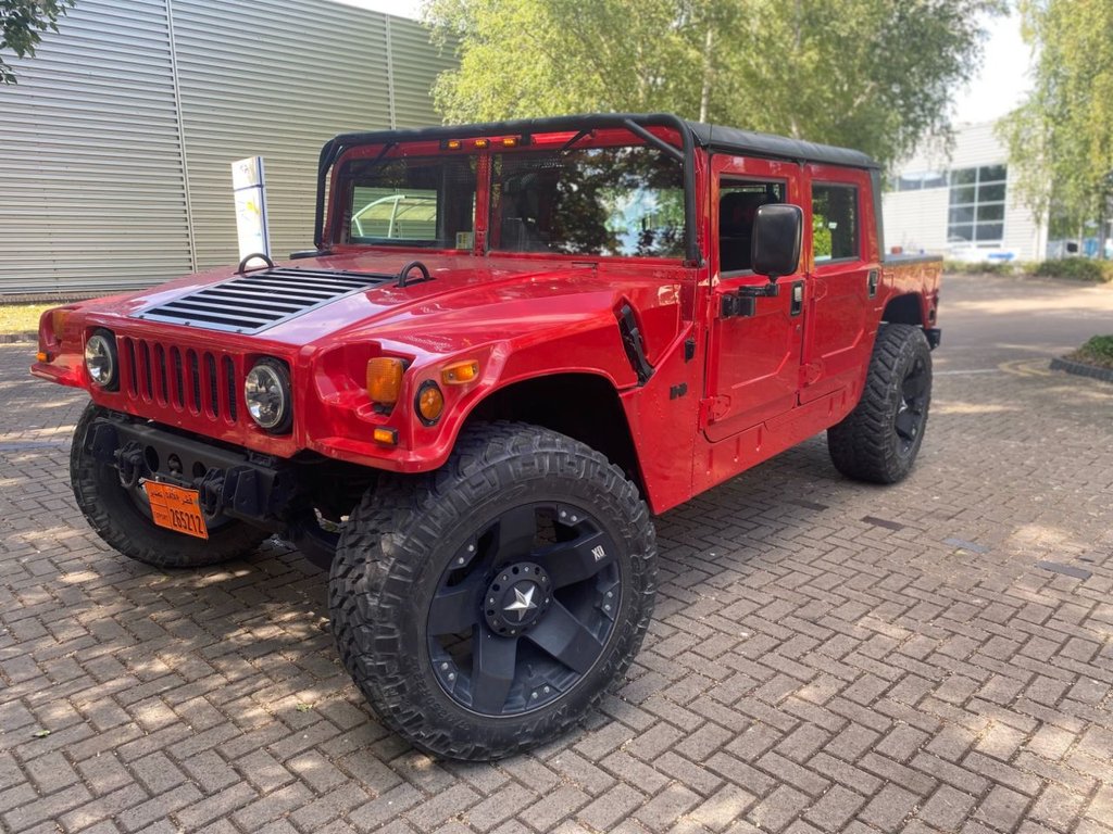 Red Hummer H1