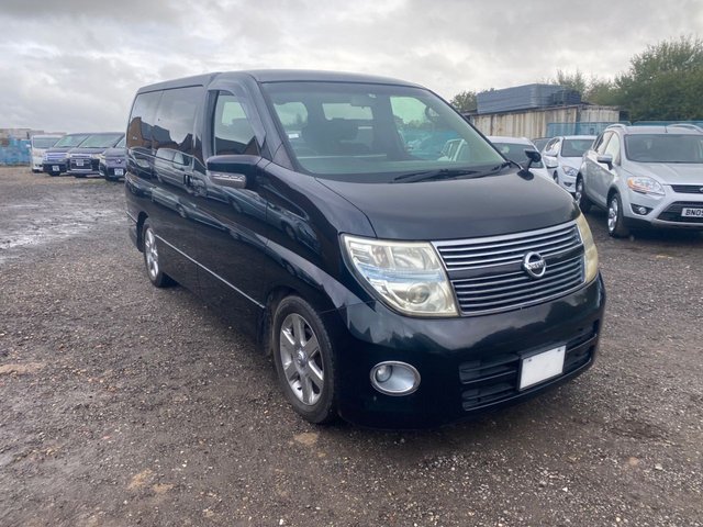 Used Nissan Elgrand cars for sale. Nissan Elgrand Dealer Southampton ...