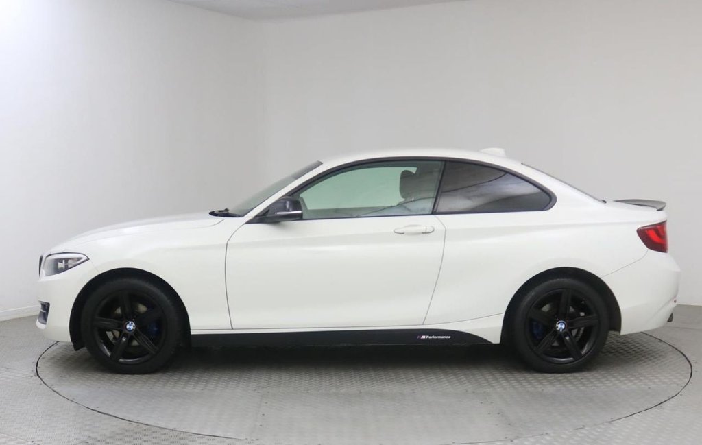 2016 BMW 2 Series 218i Sport £12,499