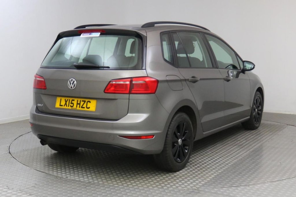 2015 Volkswagen Golf SV 1.6 SE TDI 5D £9,499