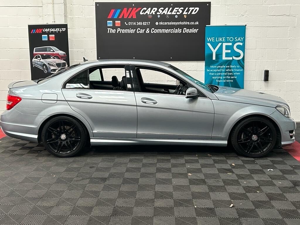 Mercedes-Benz C-Class 2.1 C220 CDI Blueefficiency Amg Sport Plus 4D 168 BHP