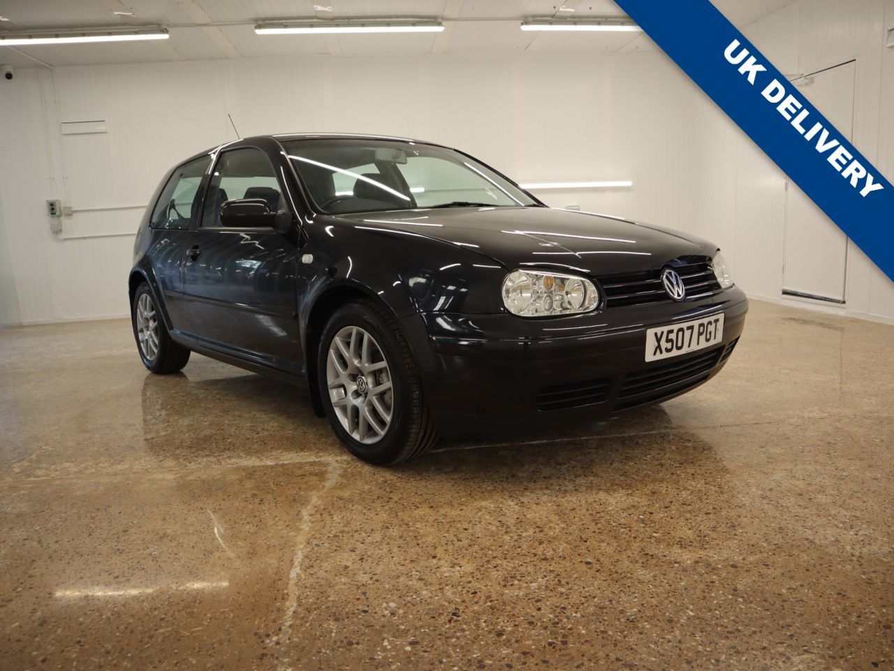 2000 Volkswagen Golf 1.8 GTI 3D 148 BHP £8,490