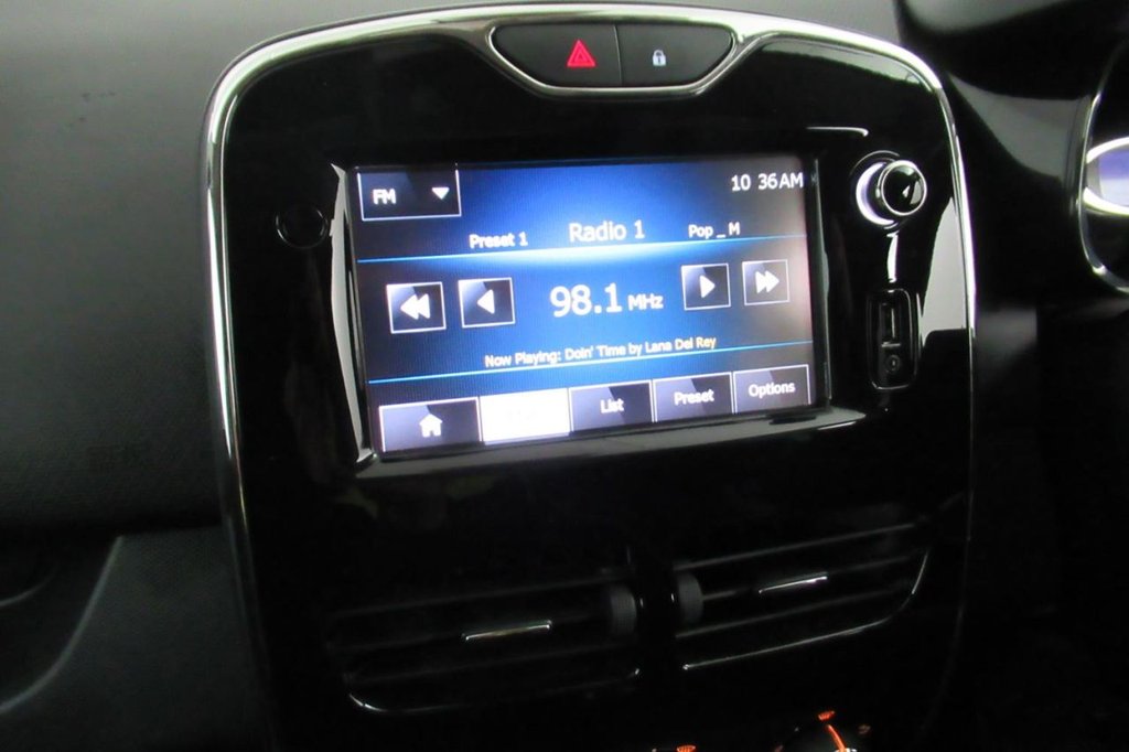 2014 Renault Clio 1.1 Dynamique Medianav 5D 75 BHP