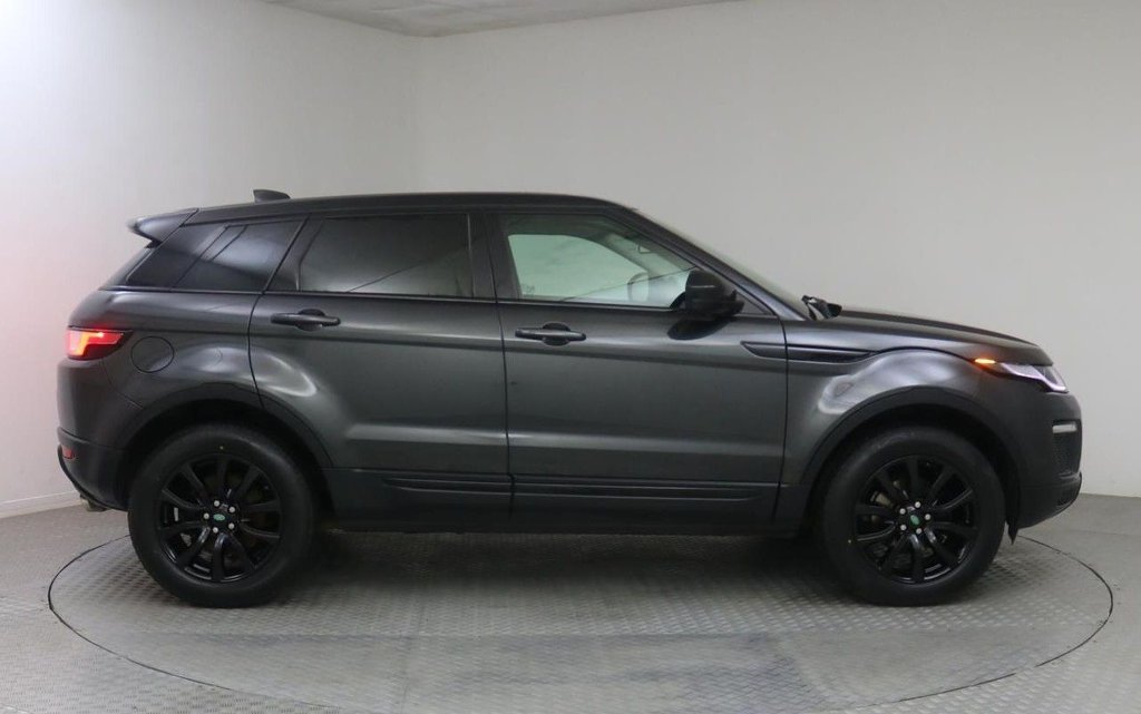 Land Rover Range Rover Evoque 2.0 Ed4 SE Tech 5D 148 BHP