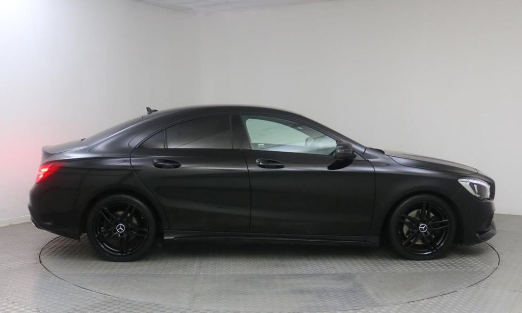 Mercedes-Benz Cla 2.1 Cla 220 D Amg Line Auto 4D 174 BHP