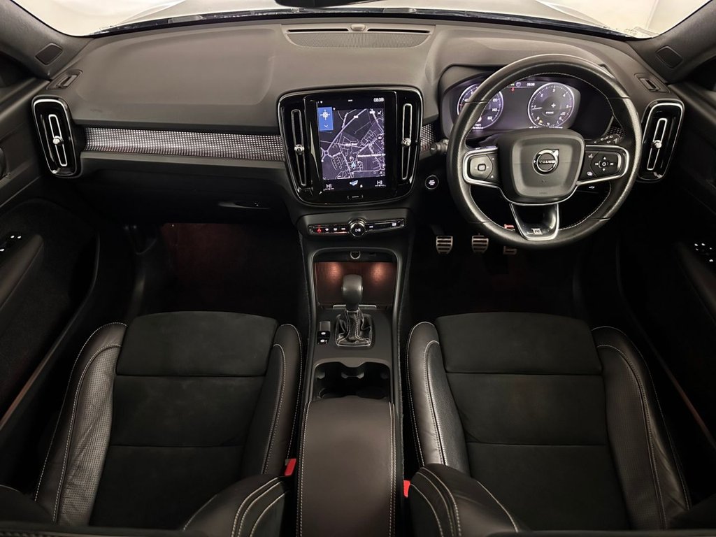2019 Volvo Xc40 D3 Inscription £20,999