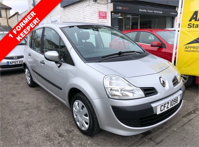 Used Renault cars for sale. Renault Dealer Poole | AMJ Car Sales