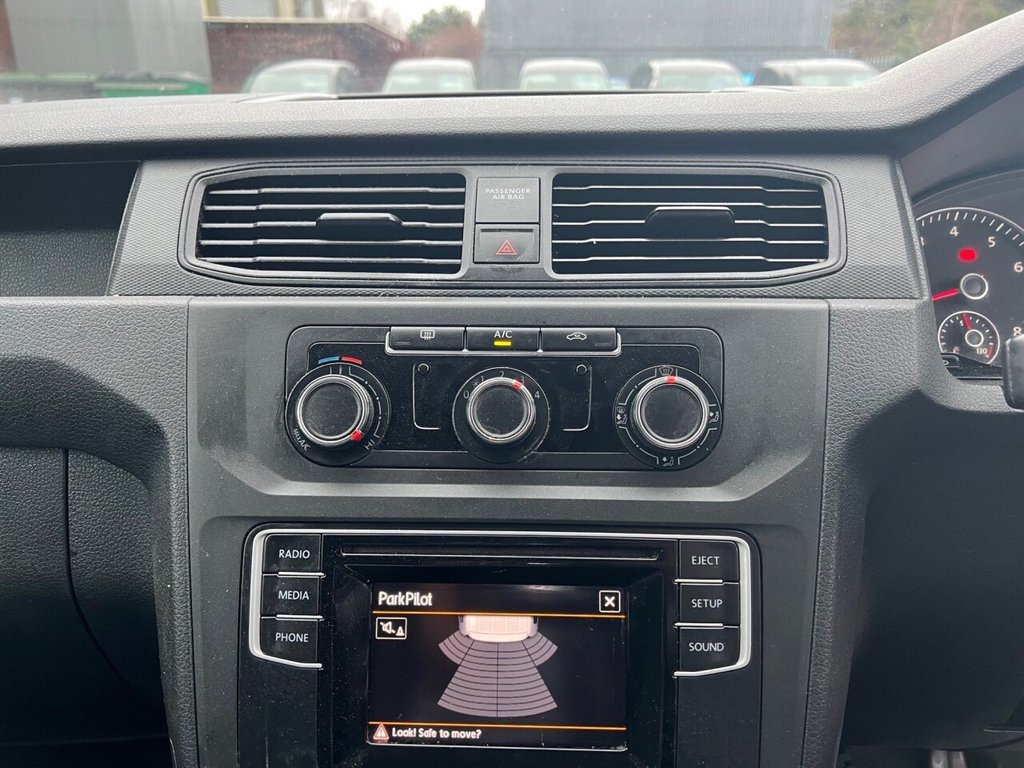 Volkswagen Caddy 1.4l C20 TSI Trendline Bmt 0D 123 BHP