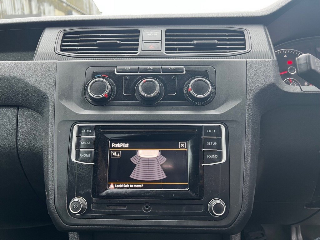 Volkswagen Caddy 1.4l C20 TSI Trendline Bmt 0D 123 BHP