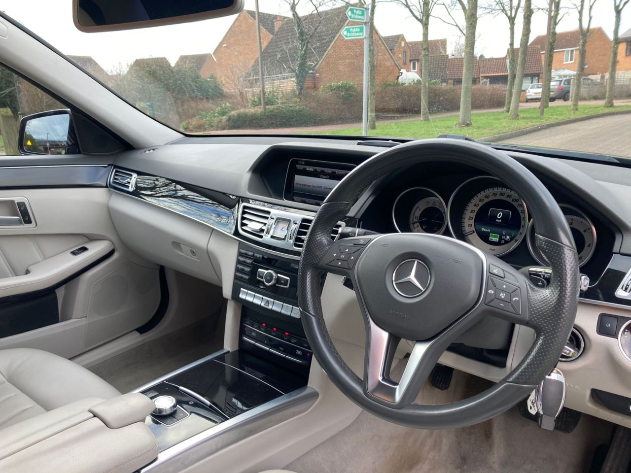 2014 Mercedes Benz E Class E300 Bluetec Hybrid SE