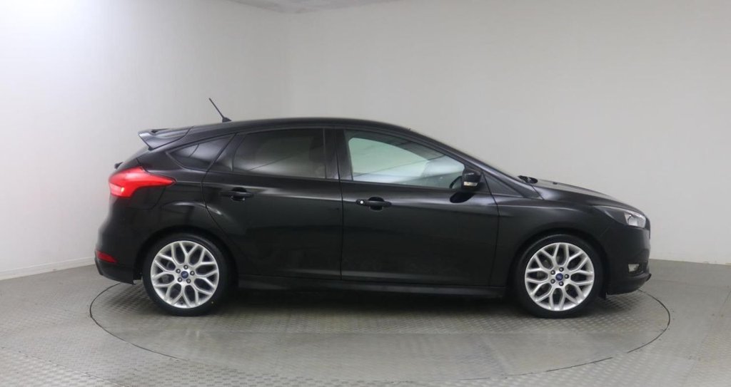 2017 Ford Focus 1.5 St-Line TDCI 5D 118 BHP £10,899