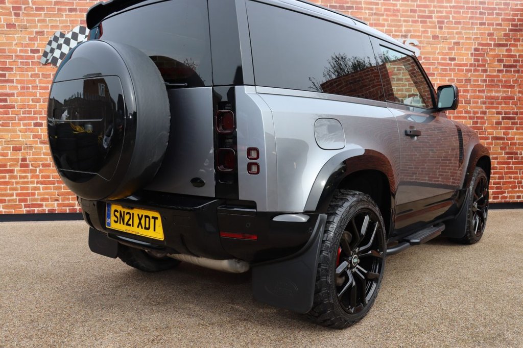 2021 Land Rover Defender 3.0 Hard Top Mhev 198 BHP