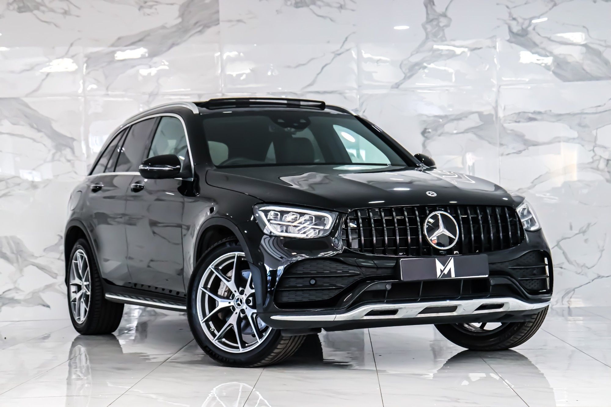 Mercedes-Benz Glc-Class Glc 220 D 4matic Amg Line Premium Plus