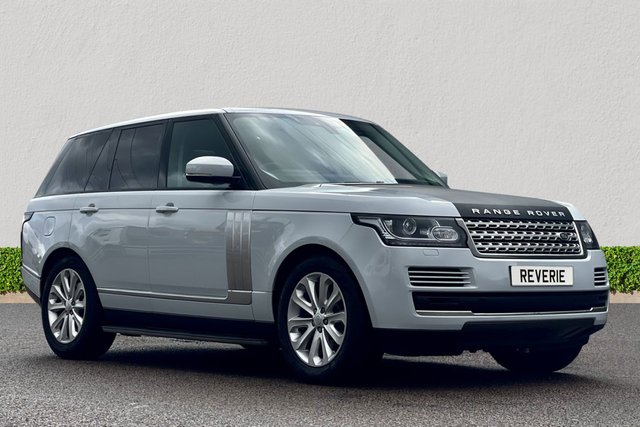 Used Land Rover cars for sale. Land Rover Dealer Hatfield | Reverie Autos