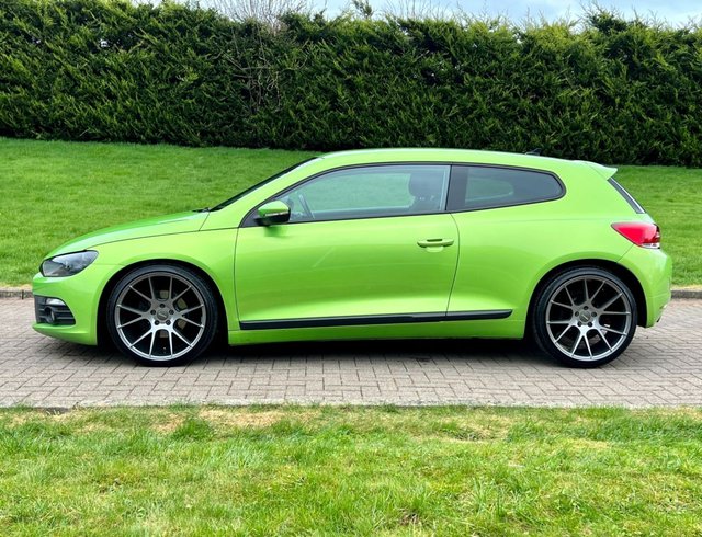 Volkswagen Scirocco 2.0 GT TDI Bluemotion Technology DSg 2D 140 BHP