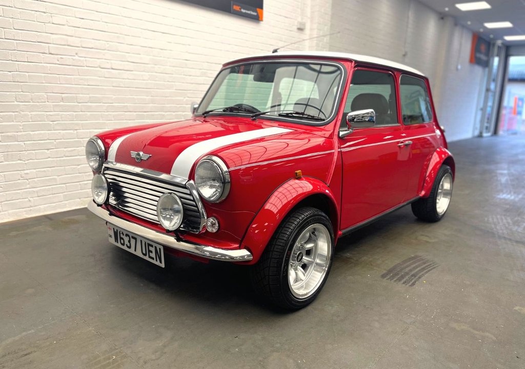 Rover MINI 1.3 Cooper I 2D 62 BHP Full Body Restoration