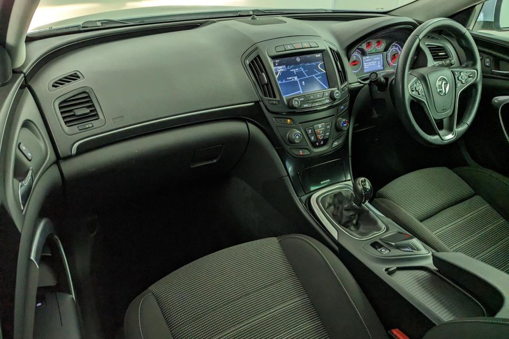 Vauxhall Insignia 2.0 SRI Nav CDTI Ecoflex S/S 5D 160 BHP