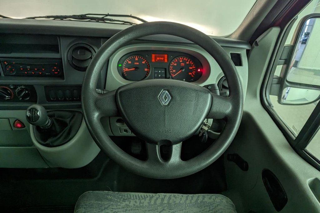 2005 Renault Master Sl28 DCI Swb L/C £9,999