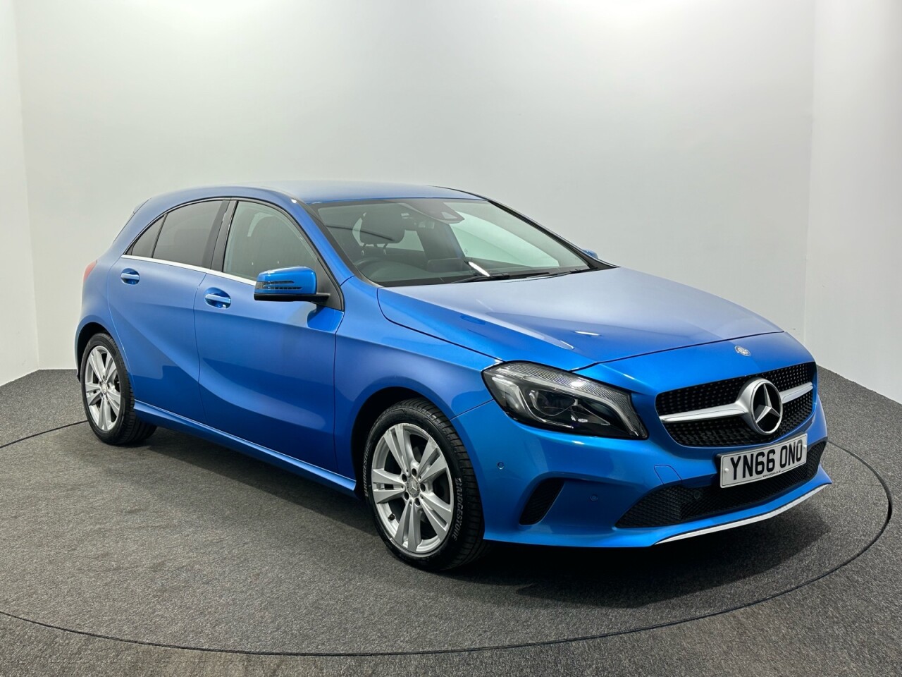 Mercedes-Benz A-Class 2.1l A 200 D Sport Premium 5D 134 BHP