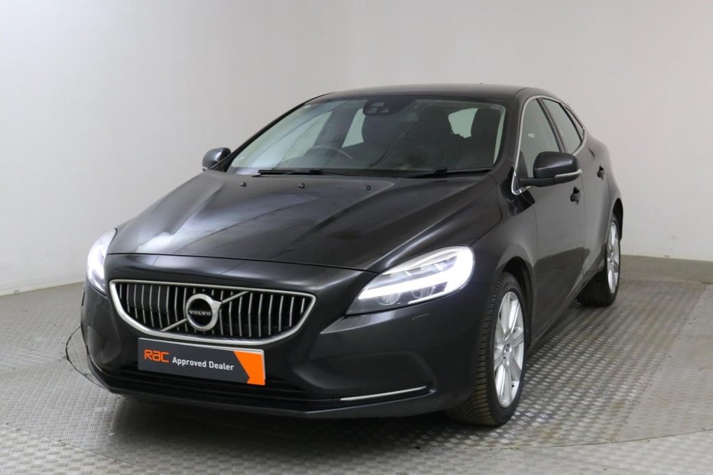 2018 Volvo V40 D4 Inscription £12,499