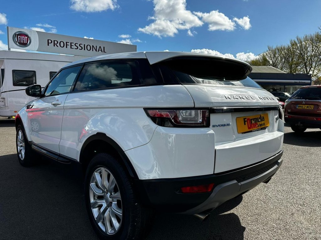 2015 Land Rover Range Rover Evoque Ed4 SE Tech £13,990