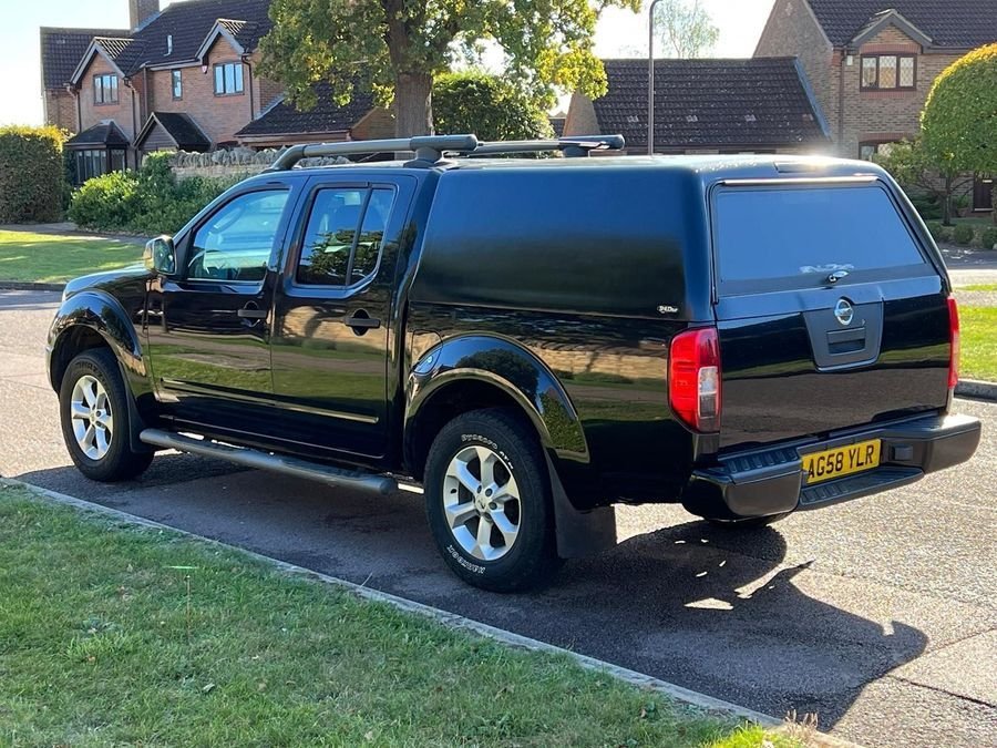 Nissan Navara 2.5 Outlaw DCI 4x4 Swb Shr D/C 169 BHP