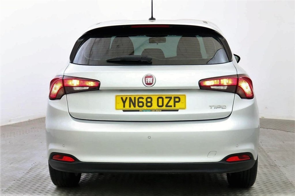 2018 Fiat Tipo 1.4 Easy Plus 5D £10,499
