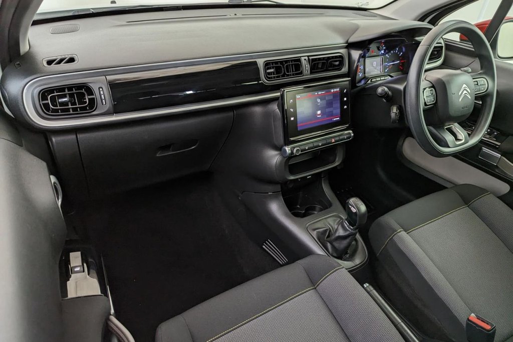 2017 Citroen C3 Puretech Feel £9,899