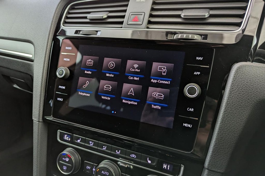 Volkswagen Golf 1.4 Gte Advance DSg Auto 5D 150 BHP