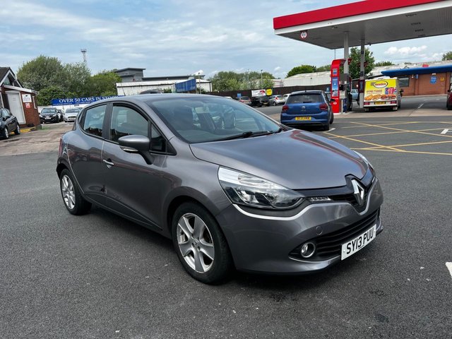 Used Renault cars for sale. Renault Dealer Crewe | Advantage Vehicles ...