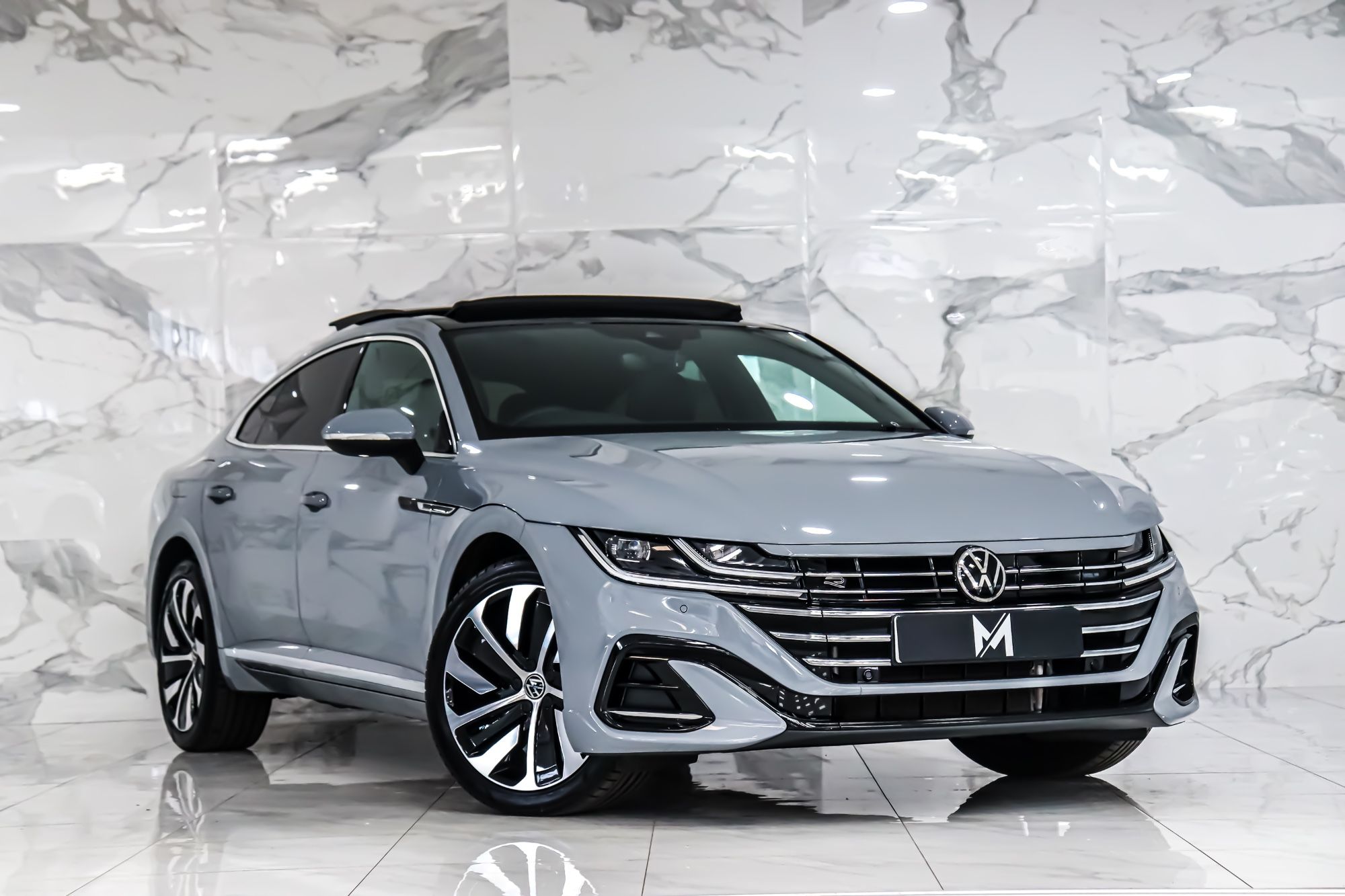 2021 Volkswagen Arteon R Line TSI DSg £31,995