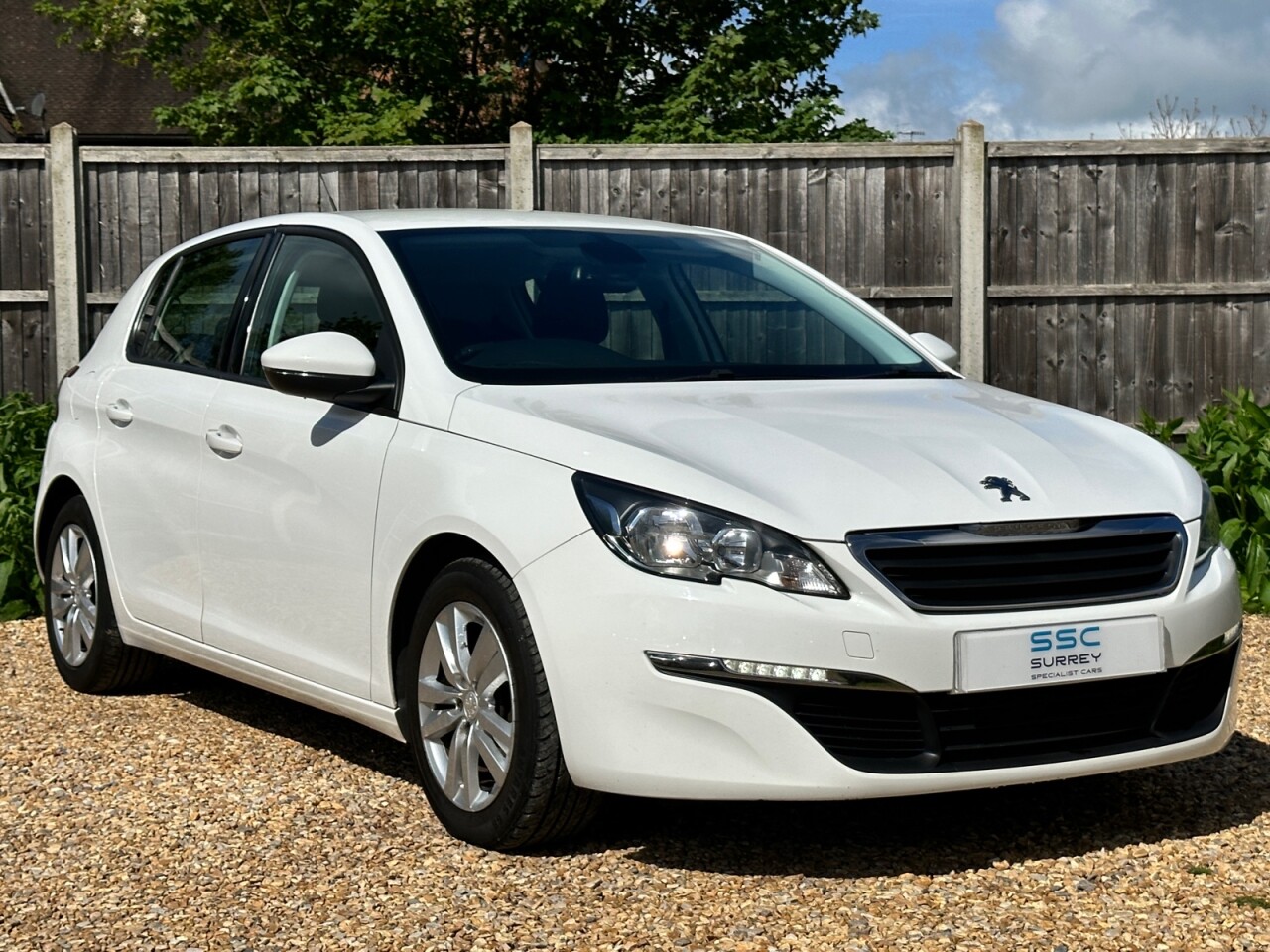 2014 Peugeot 308 1.6 Thp Active 5D 125 BHP £5,450