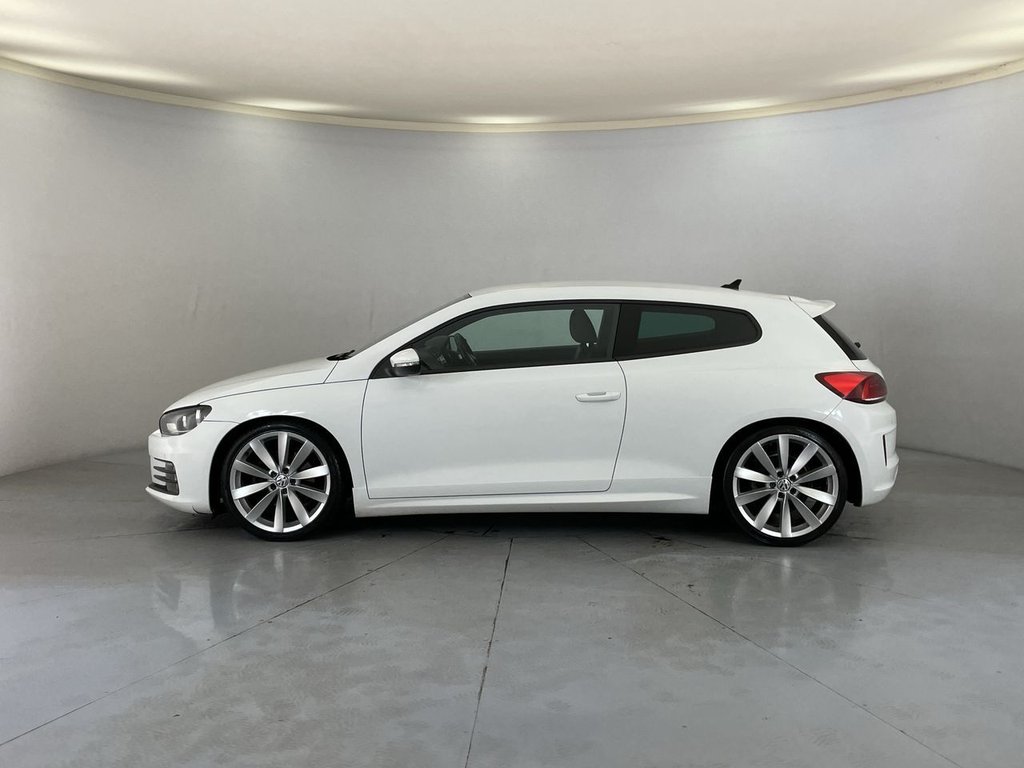 Volkswagen Scirocco R Line TDI Bluemotion Technology DSg £13,000 - Used ...
