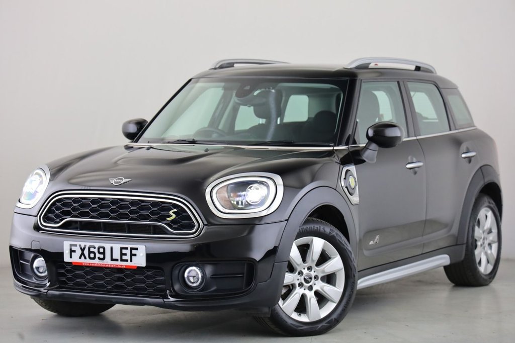 2019 MINI Countryman Cooper S E All4 Classic £19,499
