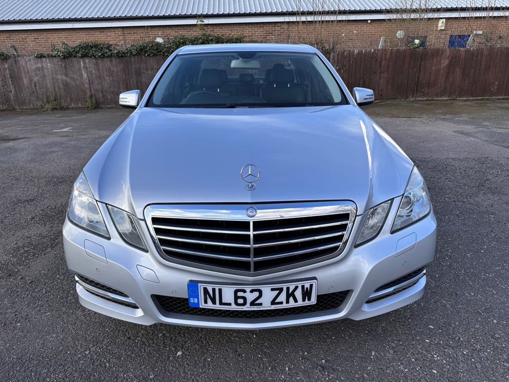 Mercedes-Benz E-Class 2.1 E220 CDI Blueefficiency Executive SE 4D 170 BHP